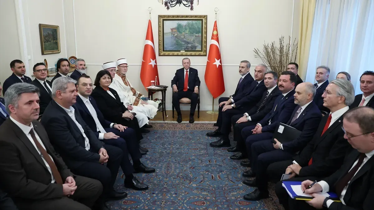Turkish President Erdoğan received the Western Thrace Turkish ...