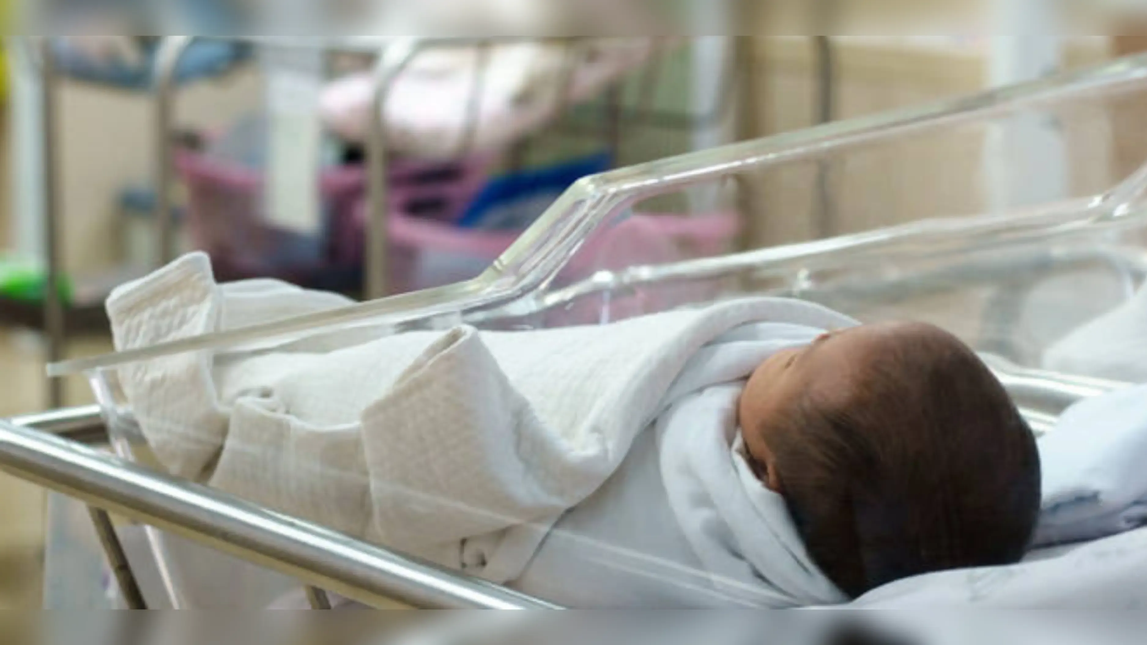 Greece faces deepening population crisis: 'Births decline, deaths surge ...