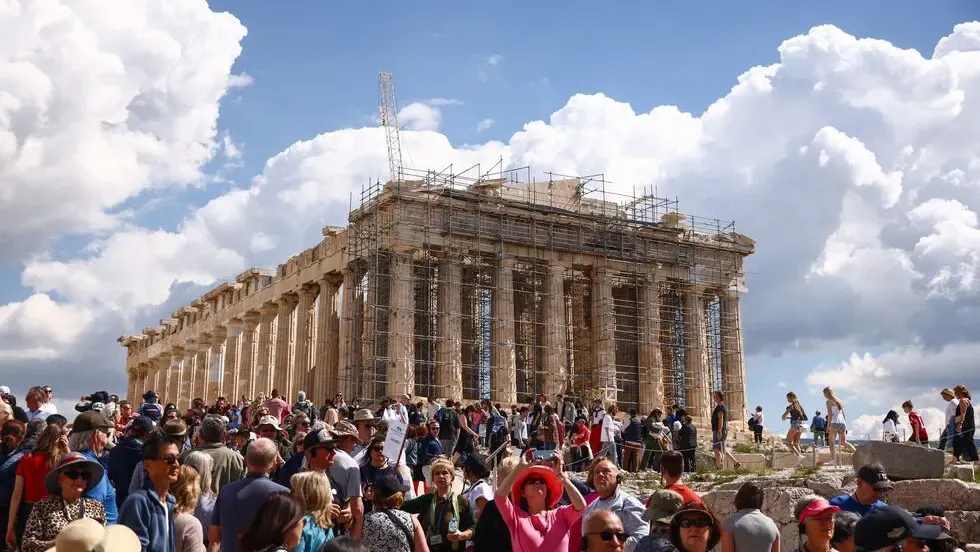 BoG: 40.7 million tourists visited Greece in 2024 | Millet News