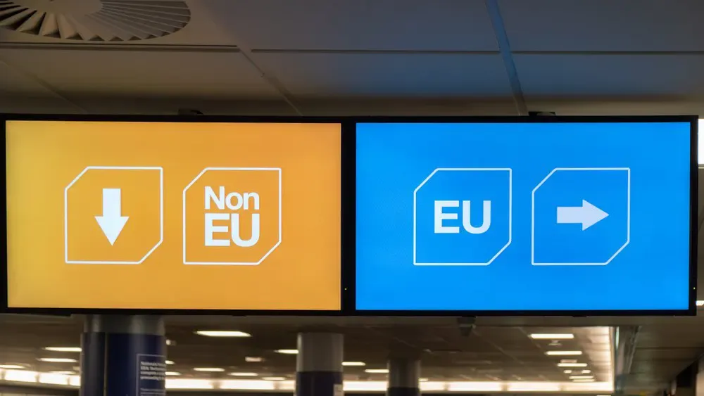 EU launches digital entry system to track non-EU travelers | Millet News